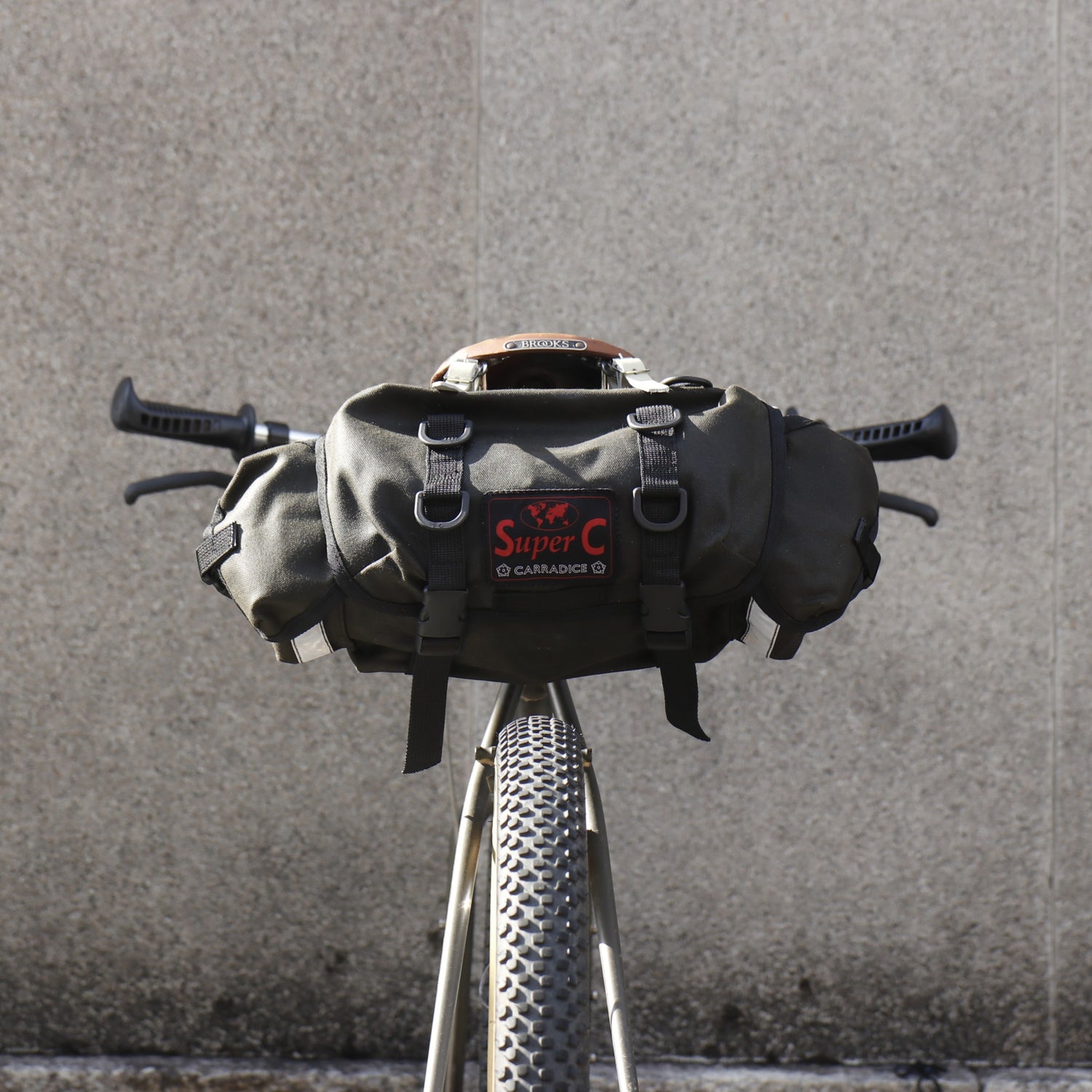 改めて原点を見たらやっぱり素晴らしかった「CARRADICE Super C Saddlebag」 – 京都の自転車屋 CYCLE SHOP ...